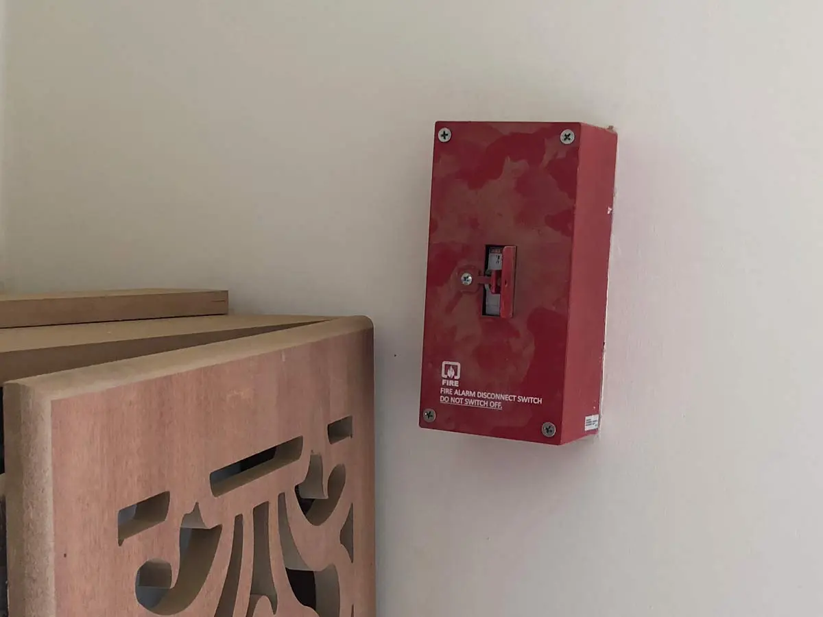 Fire alarm disconnect switches - Electromechanical Company in Jordan ...