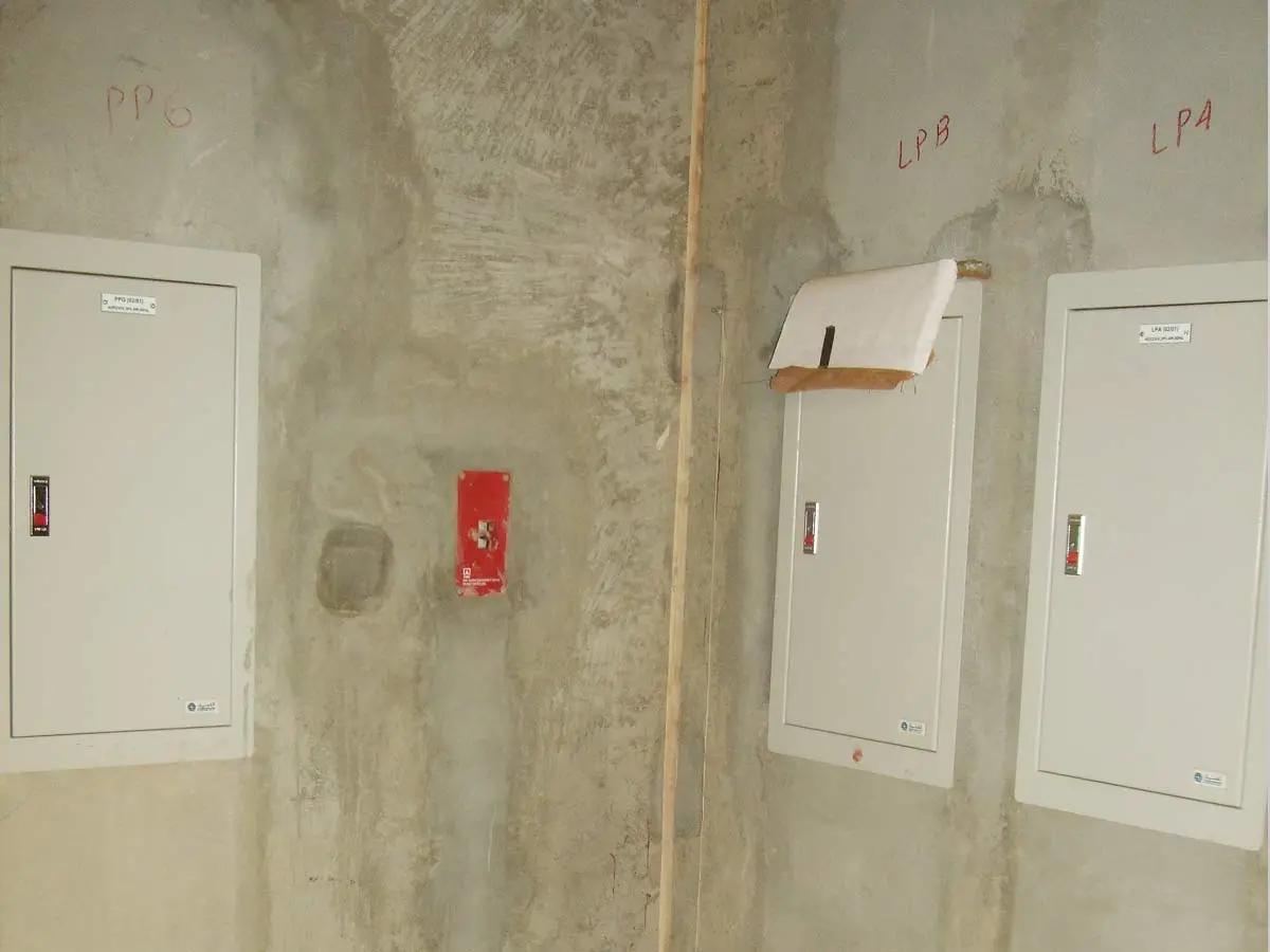 Fire alarm disconnect switches - Electromechanical Company in Jordan ...
