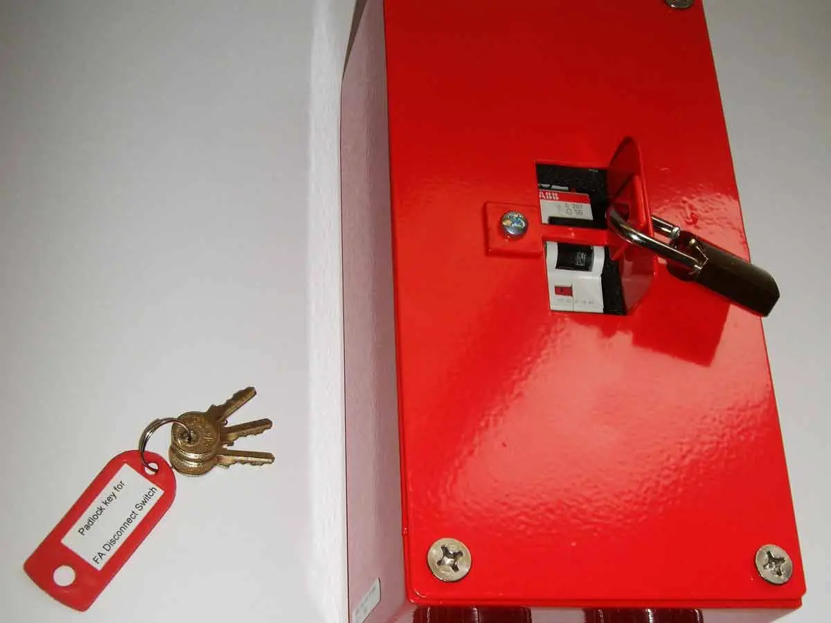Fire alarm disconnect switches - Electromechanical Company in Jordan ...