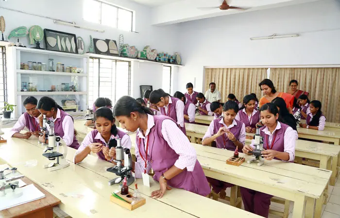 Botany Lab | Baker Memorial Girls High School Kottayam