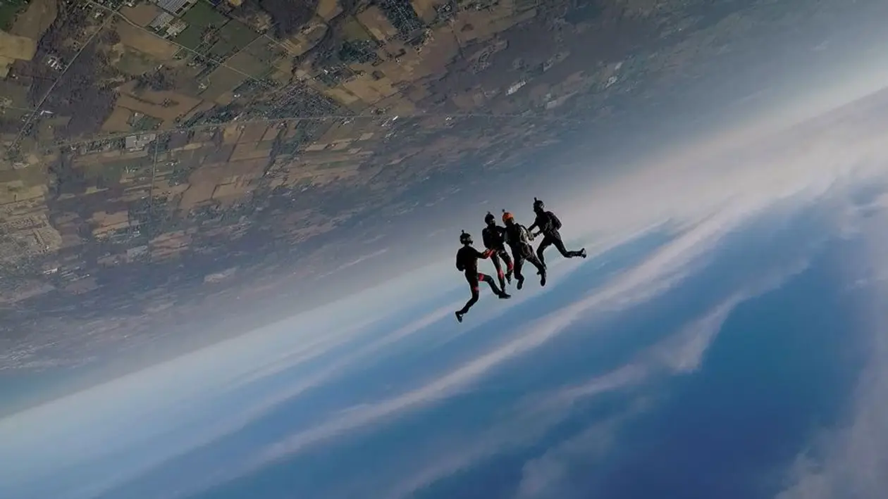 Skydive Swoop - Education and Training, Skydiving in Toronto, Hamilton ...